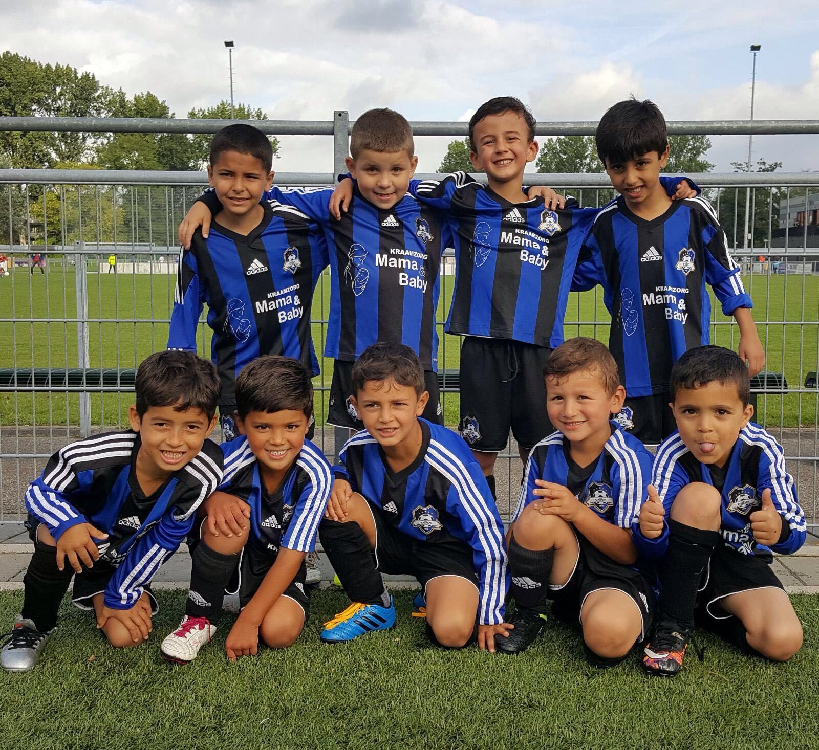 GSC ESDO J09-8 schittert alweer als team. - GSC ESDO