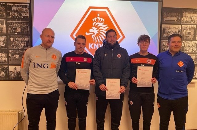 GVAV is 3 gediplomeerde jeugdtrainers rijker! - GVAV-Rapiditas