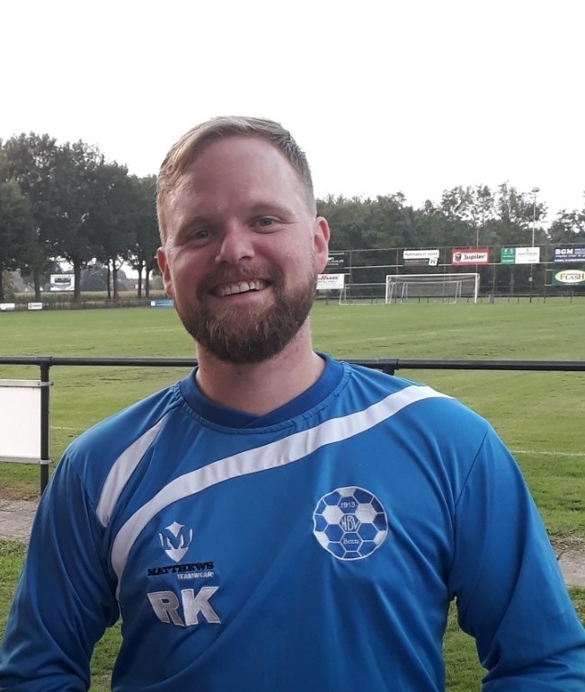 Technische staf vrouwenelftal verlengt! - HBV Beers