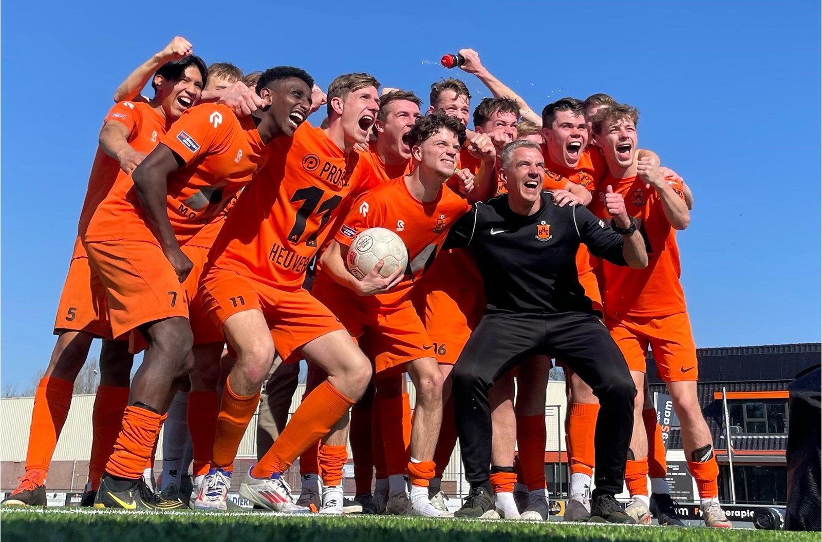 Aanstaande zaterdag: Kampioenswedstrijd HHC 2 - HHC Hardenberg