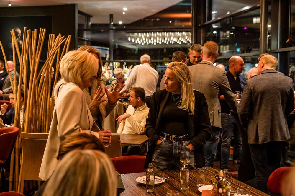 Bekijk hier de foto's van de sponsoravond 2024 - HHC Hardenberg