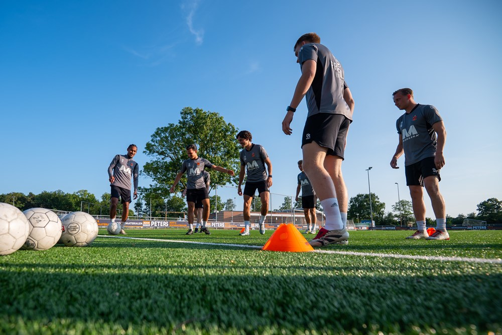 HHC trapt voorbereiding af onder nieuwe trainer Van der Weij - HHC ...