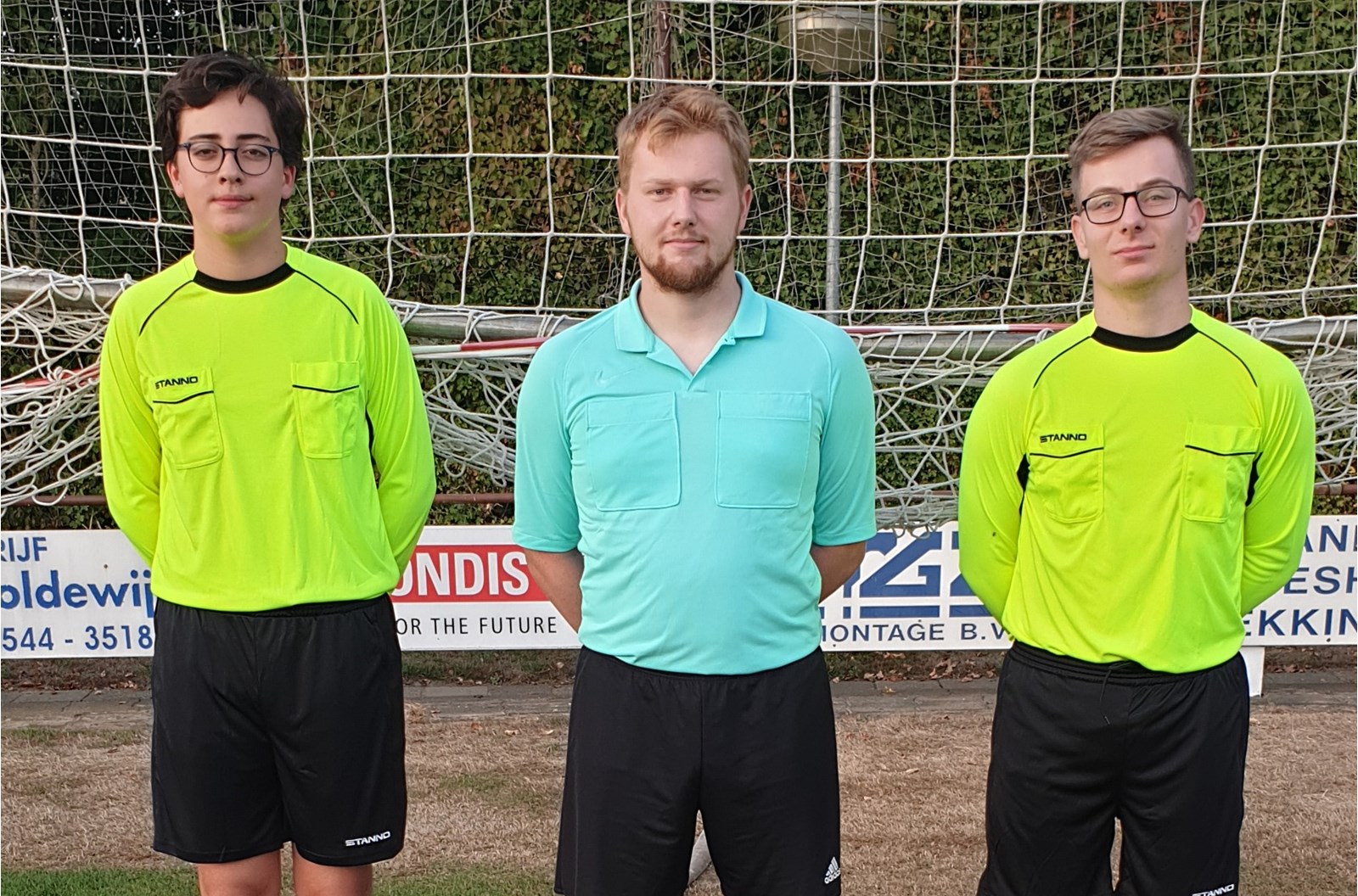 Nieuwe jeugdscheidsrechters komend seizoen! - www.hmc17.nl