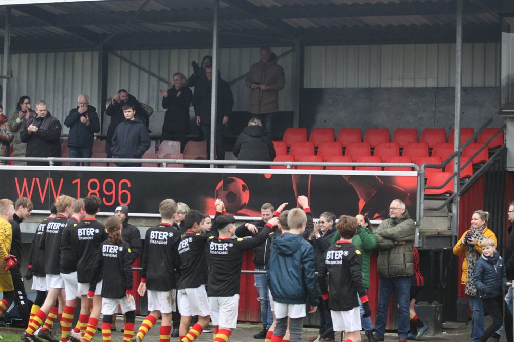 HSC JO13-2 pakt kampioenschap! - vv HSC