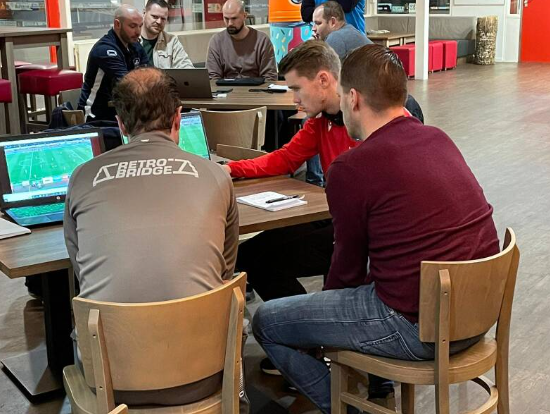 Tonnie Scholten, een bevlogen voetbaltrainer - RKVV HAVO Haalderen