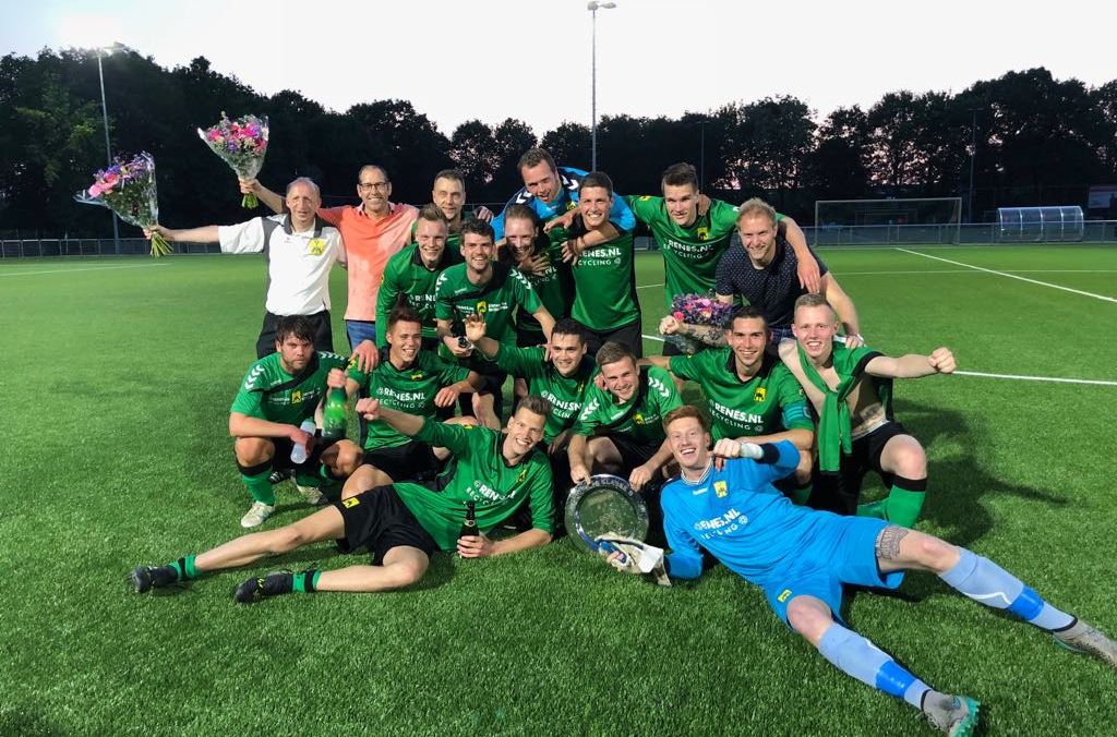 Heerjansdam 2 Kampioen - vv Heerjansdam