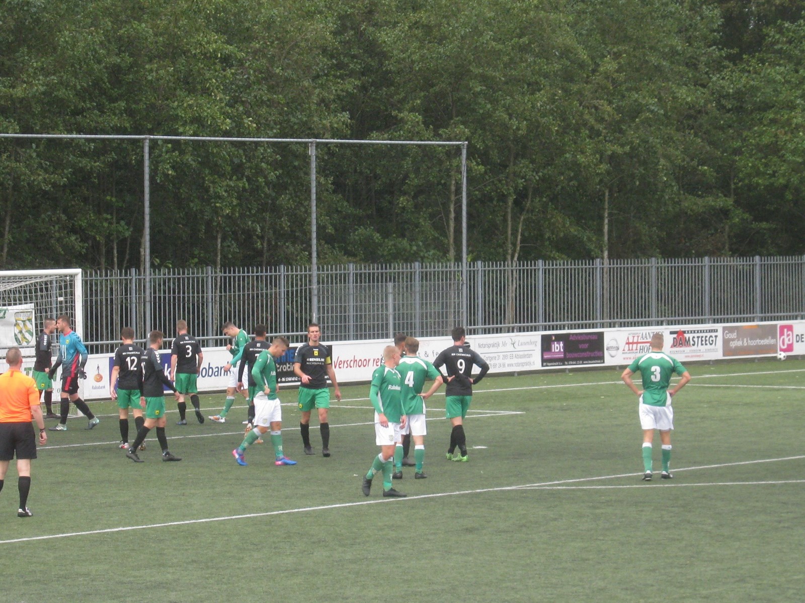 Heerjansdam geeft voorsprong uit handen - vv Heerjansdam