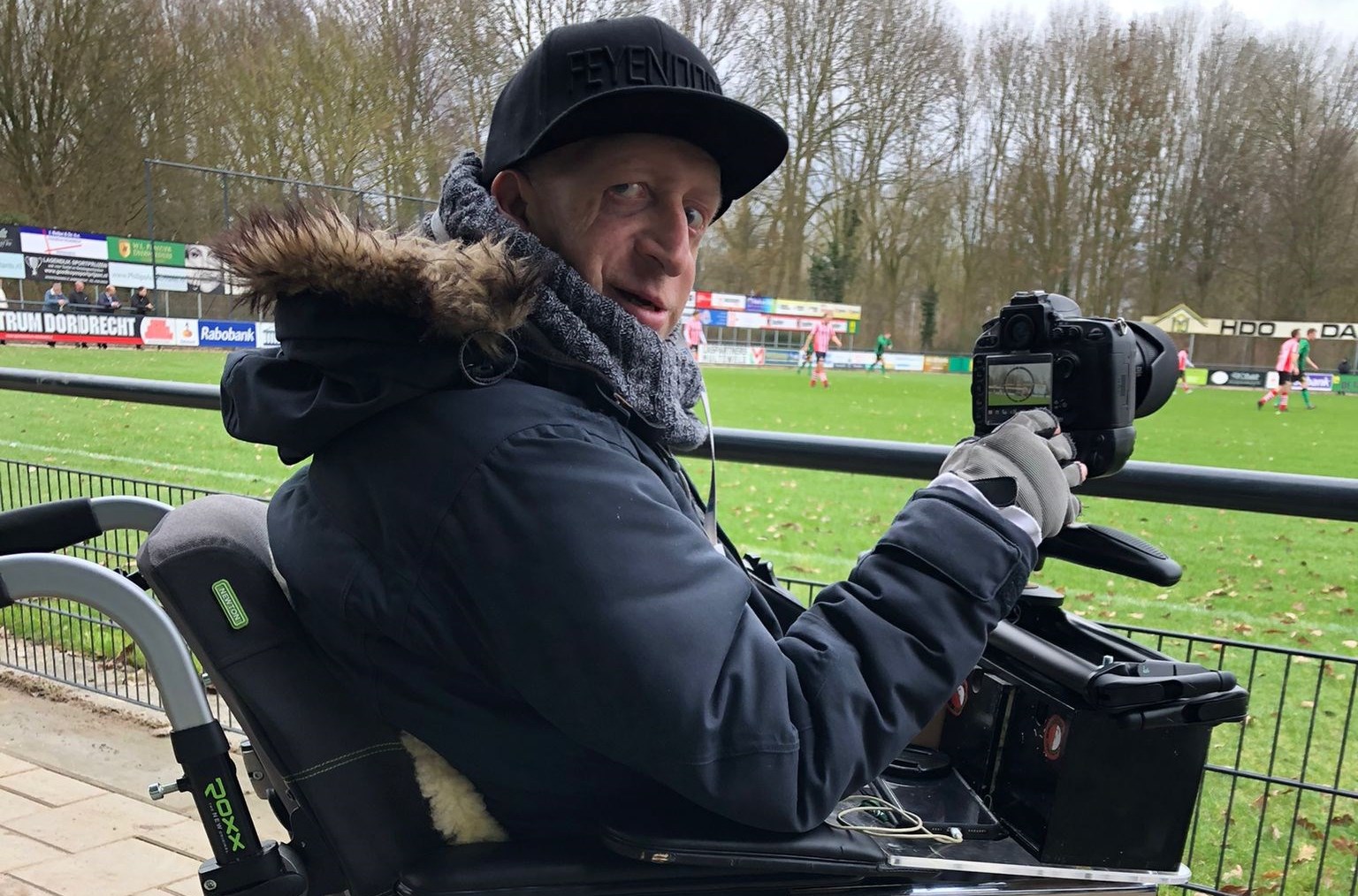 Richard de Valk terug op de Molenwei als fotograaf - vv Heerjansdam