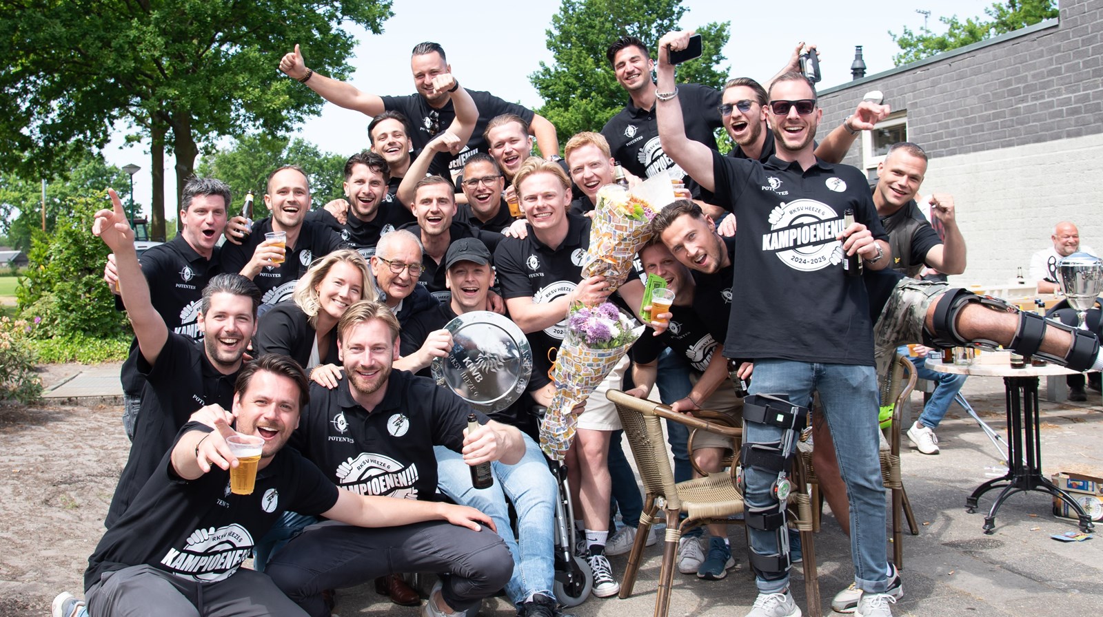 Heeze 6 kampioen! - RKSV Heeze