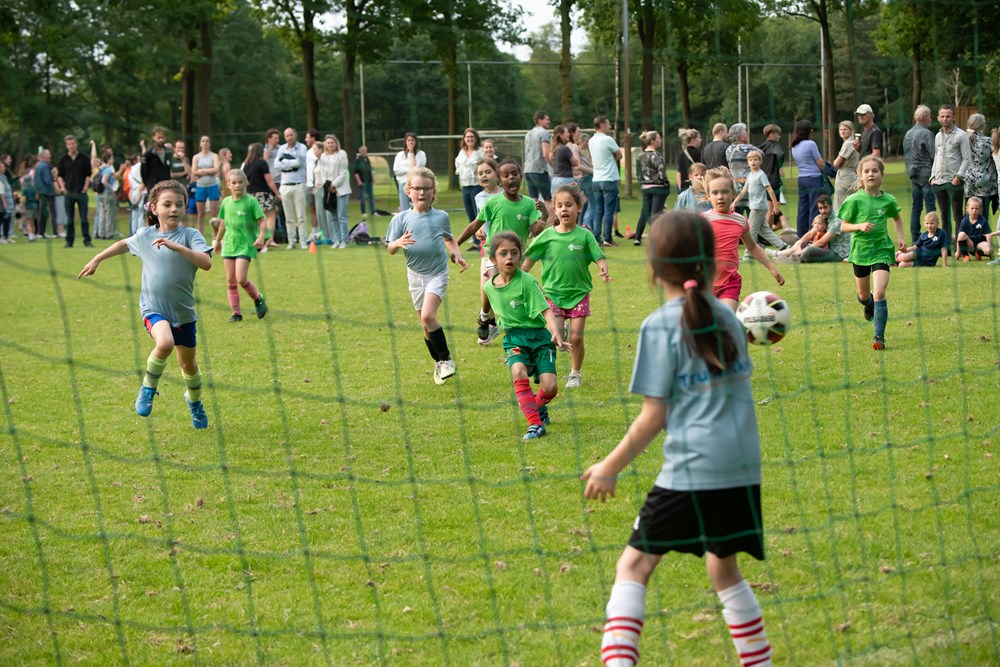 Schoolvoetbal dag 2 - RKSV Heeze