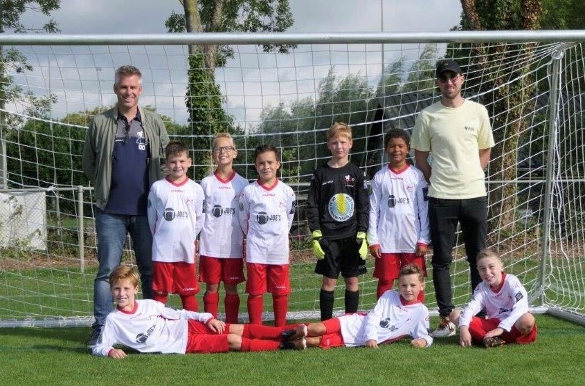 Heukelum JO10-1 herfstkampioen - Voetbalvereniging Heukelum