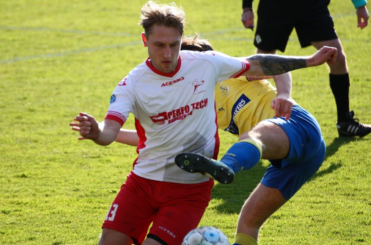 Heukelum wint van tiental in Kaatsheuvel - Voetbalvereniging Heukelum