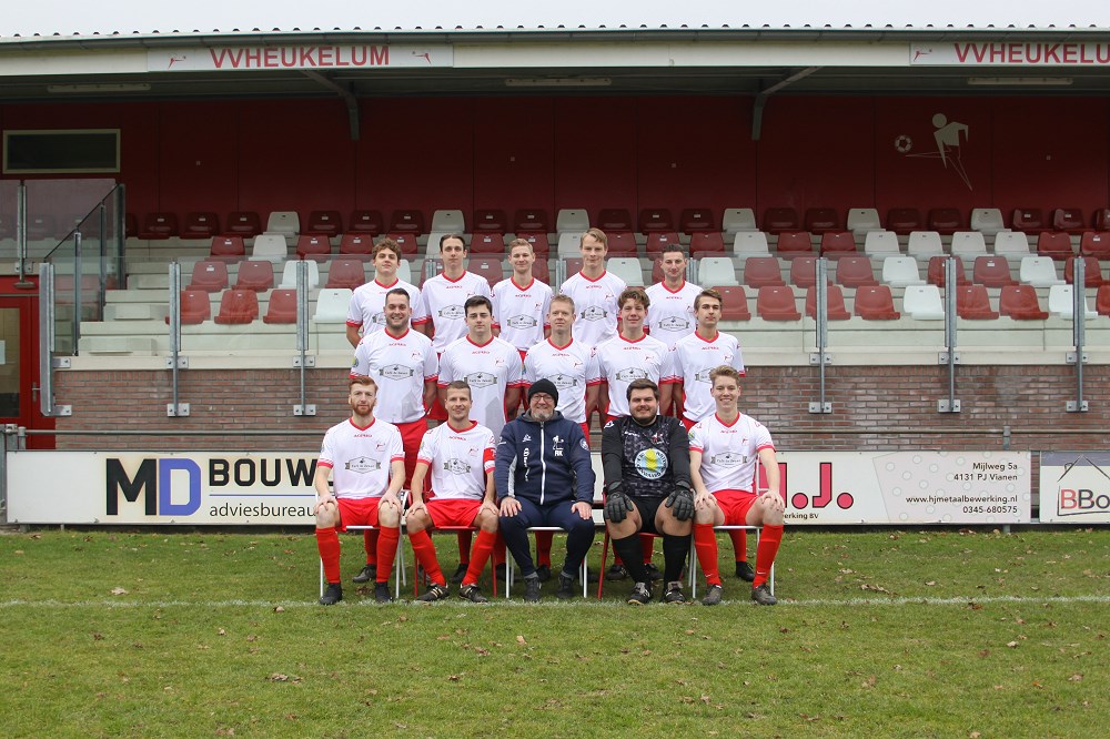 Nieuwe tenues Heukelum 2 - Voetbalvereniging Heukelum