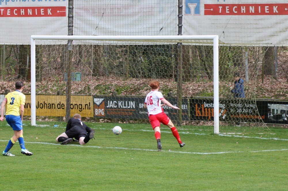 Heukelum wint van tiental in Kaatsheuvel - Voetbalvereniging Heukelum