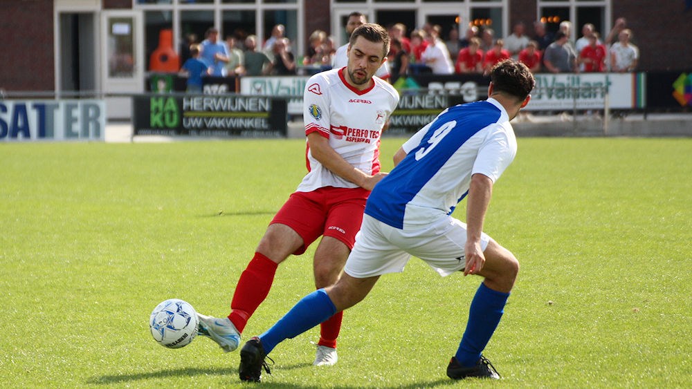 Heukelum slordig, maar wint: 1-3 in Hellouw - Voetbalvereniging Heukelum