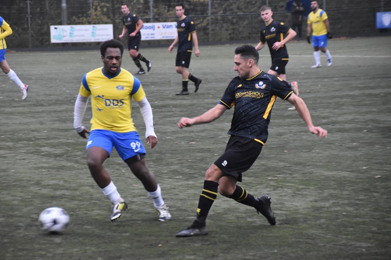 Gestel met 3-1 te sterk voor Hoogeloon - V.V. Hoogeloon
