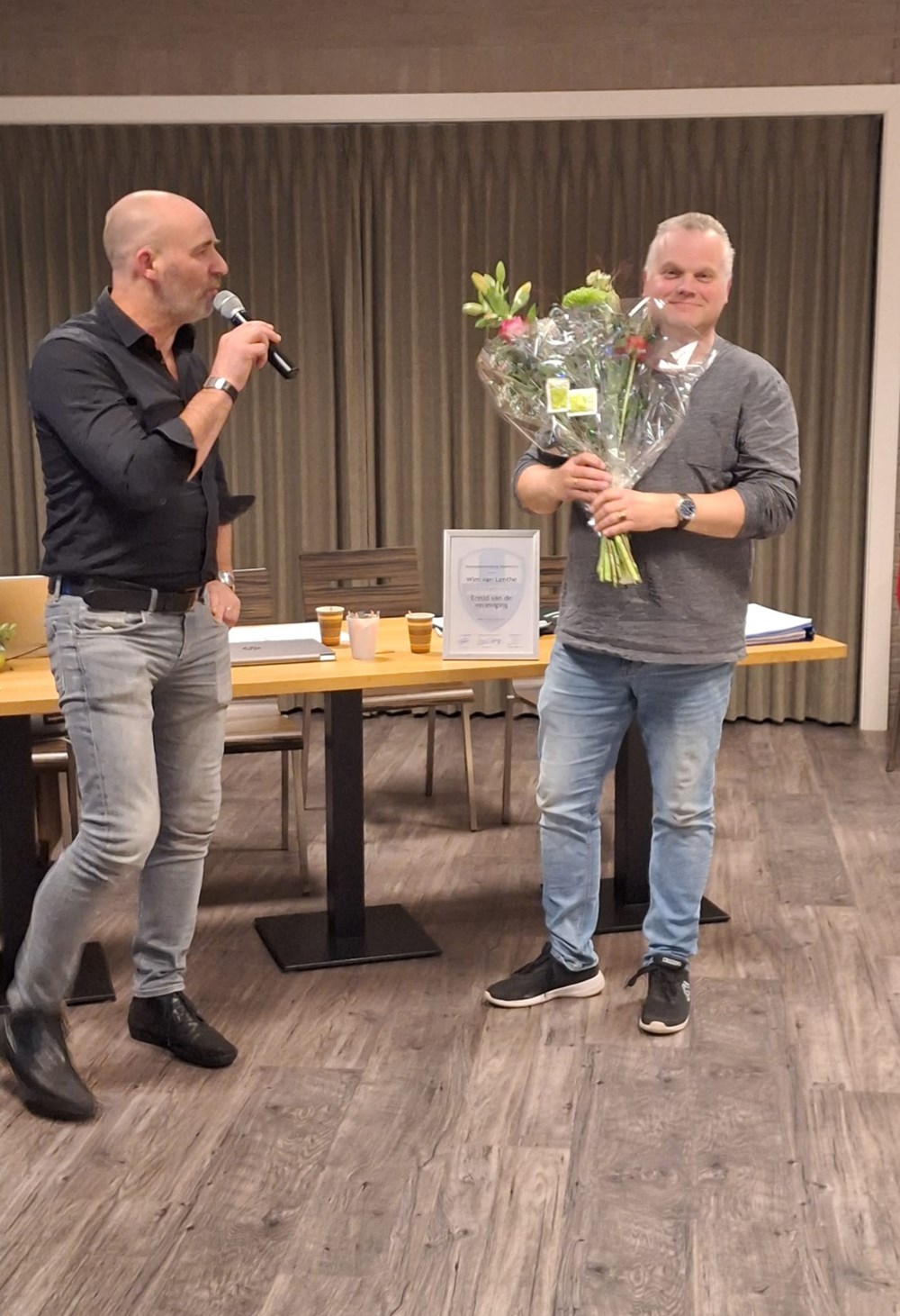 Wim van Lenthe erelid VV Hoonhorst (met terugblik jaarvergadering) - VV ...