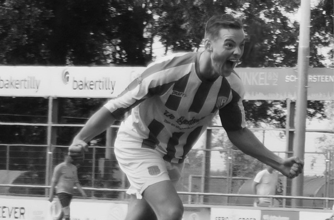 IN MEMORIAM: Berend Lanser - IJVV