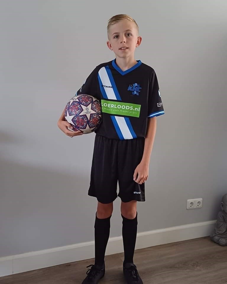 Het voetbalseizoen voor KHC 1 gaat weer beginnen. - KHC