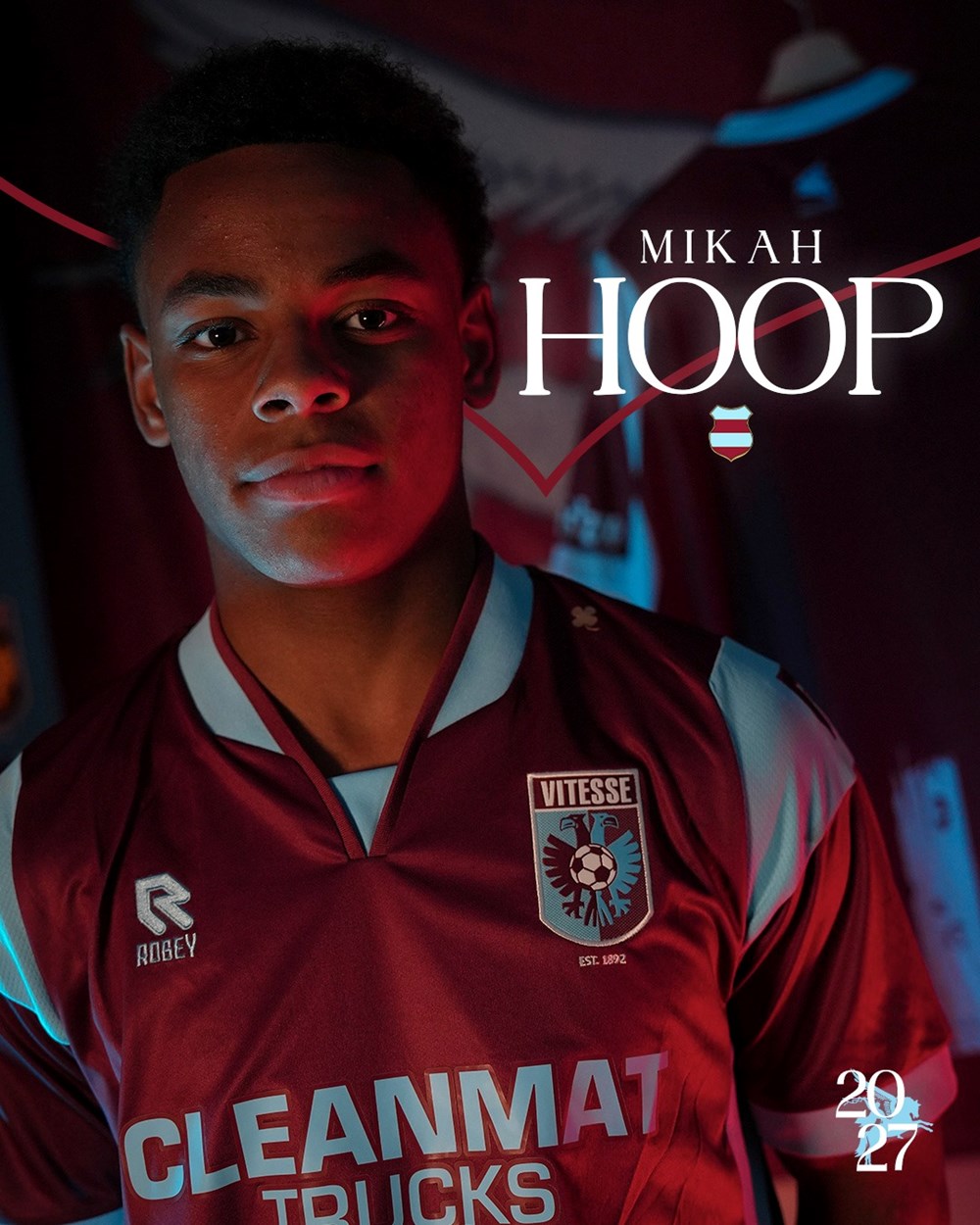 Mikah Hoop tekent eerste contract bij Vitesse - Kampong Voetbal