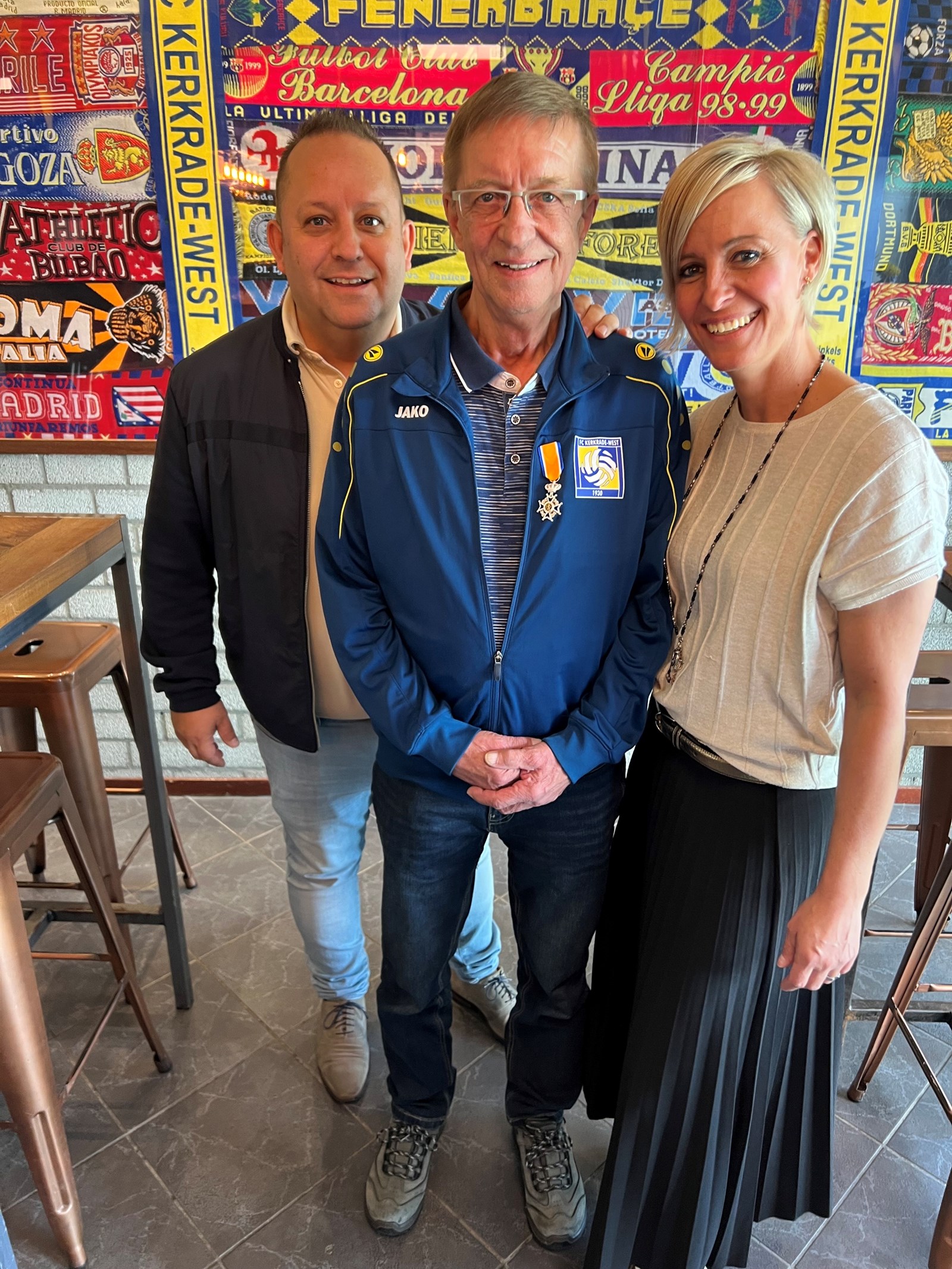 Koninklijk lintje voor groot FCKW-man: Richard ‘Rich’ Defesche ...