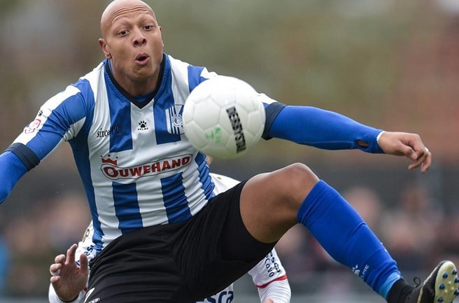 Kay Tejan na de zomer naar Kozakken Boys - Kozakken Boys