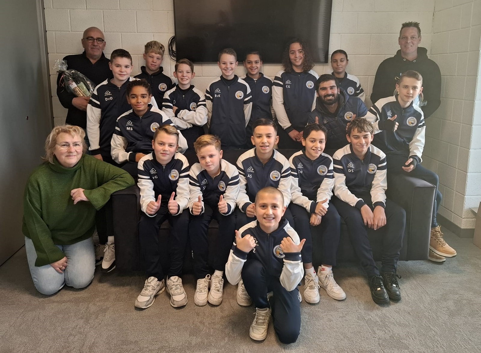 JO13-1 in het nieuw gestoken! - v.v. LRC Leerdam