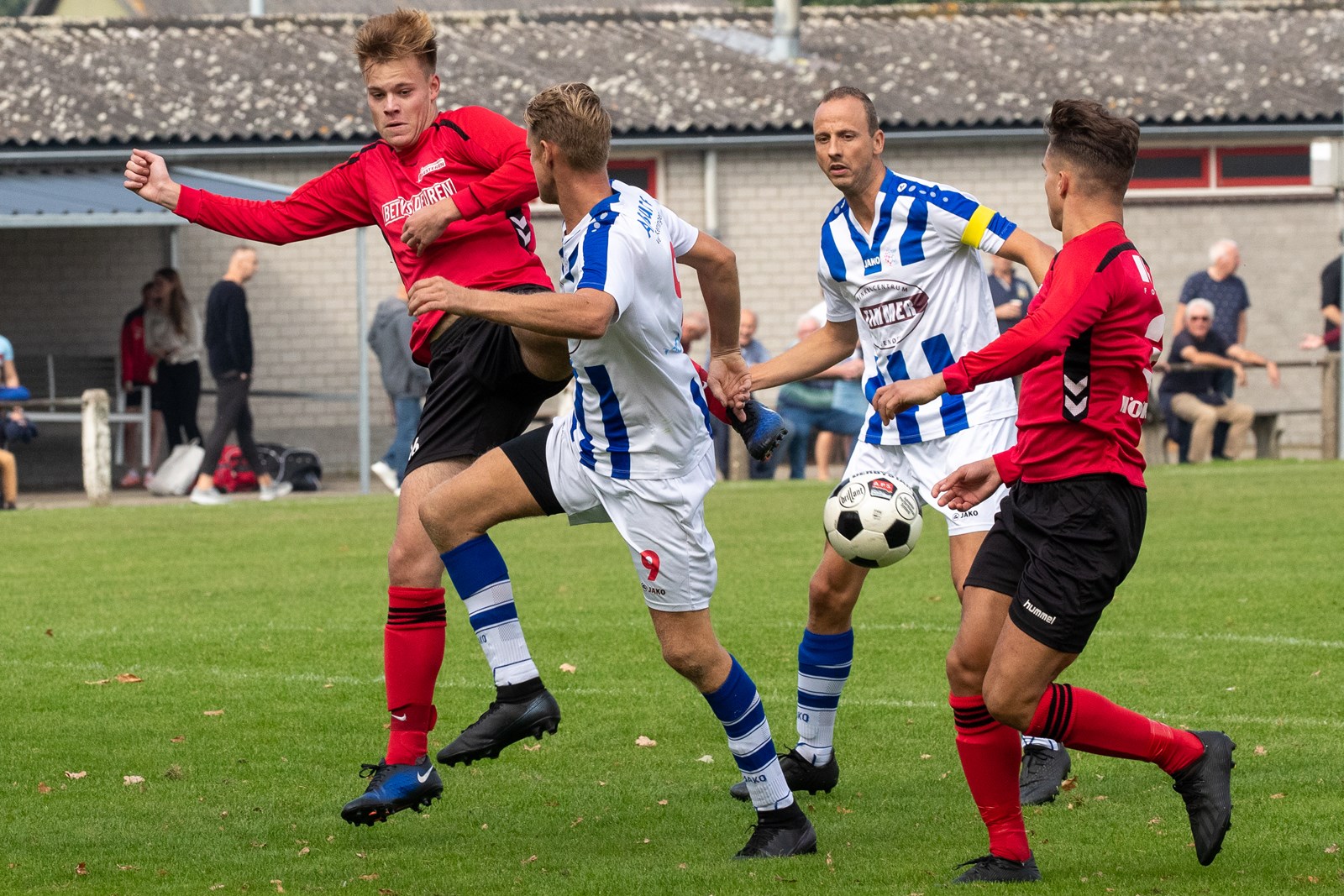 FC Lienden sleept punt uit het vuur in Kesteren na 2-0 achterstand ...