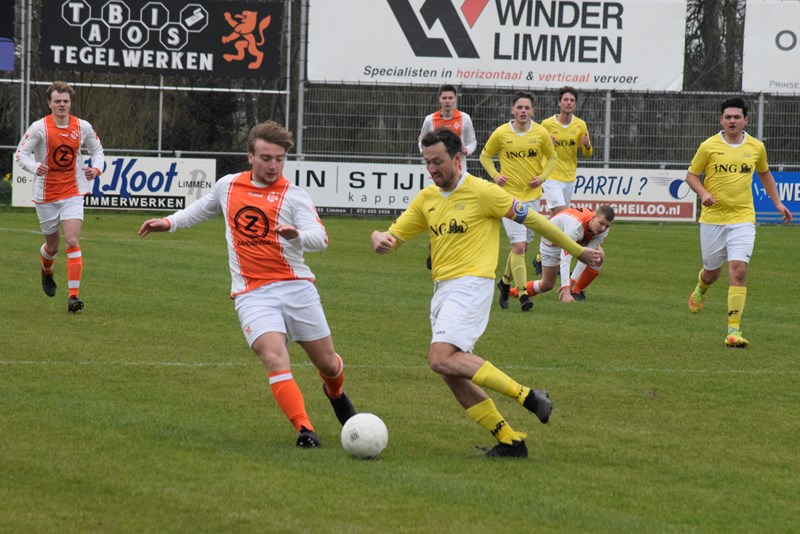 Limmen 2 dendert over Westfriezen heen - RKVV Limmen