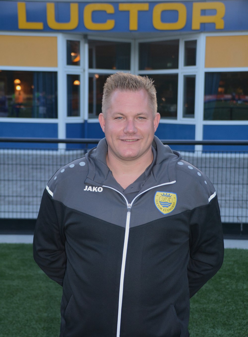 Contractverlenging voor hoofdtrainer Ruud Ottenhof. - AVC Luctor et Emergo