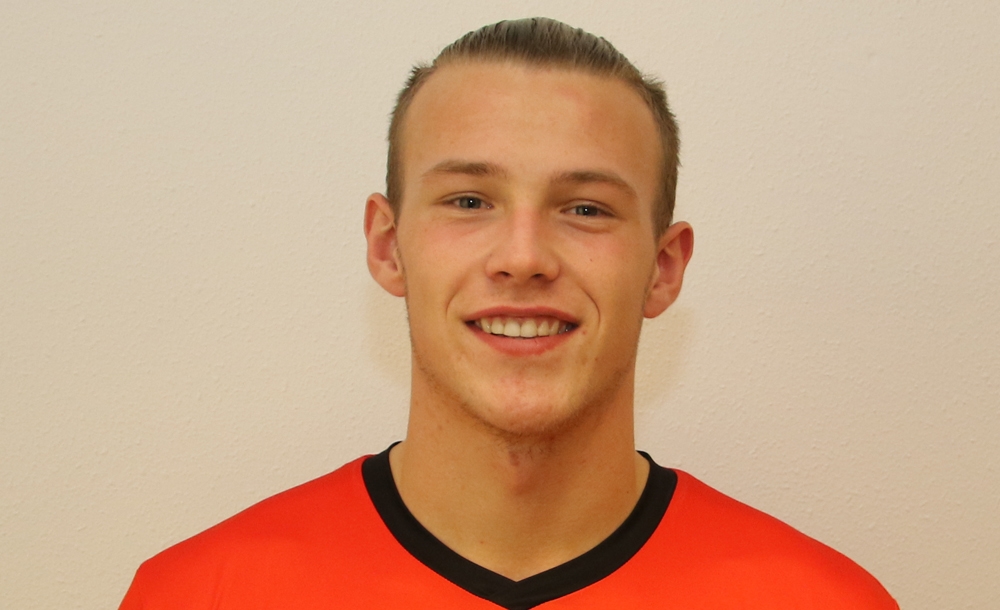 Roy van der Sar terug op het oude nest, als speler en als trainer! - v.v. Lyra