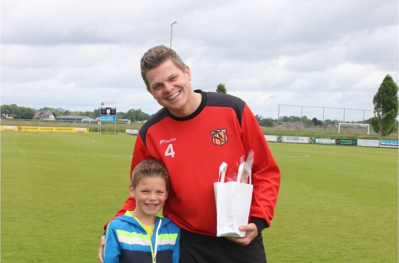 AFSCHEID SEBASTIAAN VAN EWIJK - Voetbalvereniging sv-MEC'07