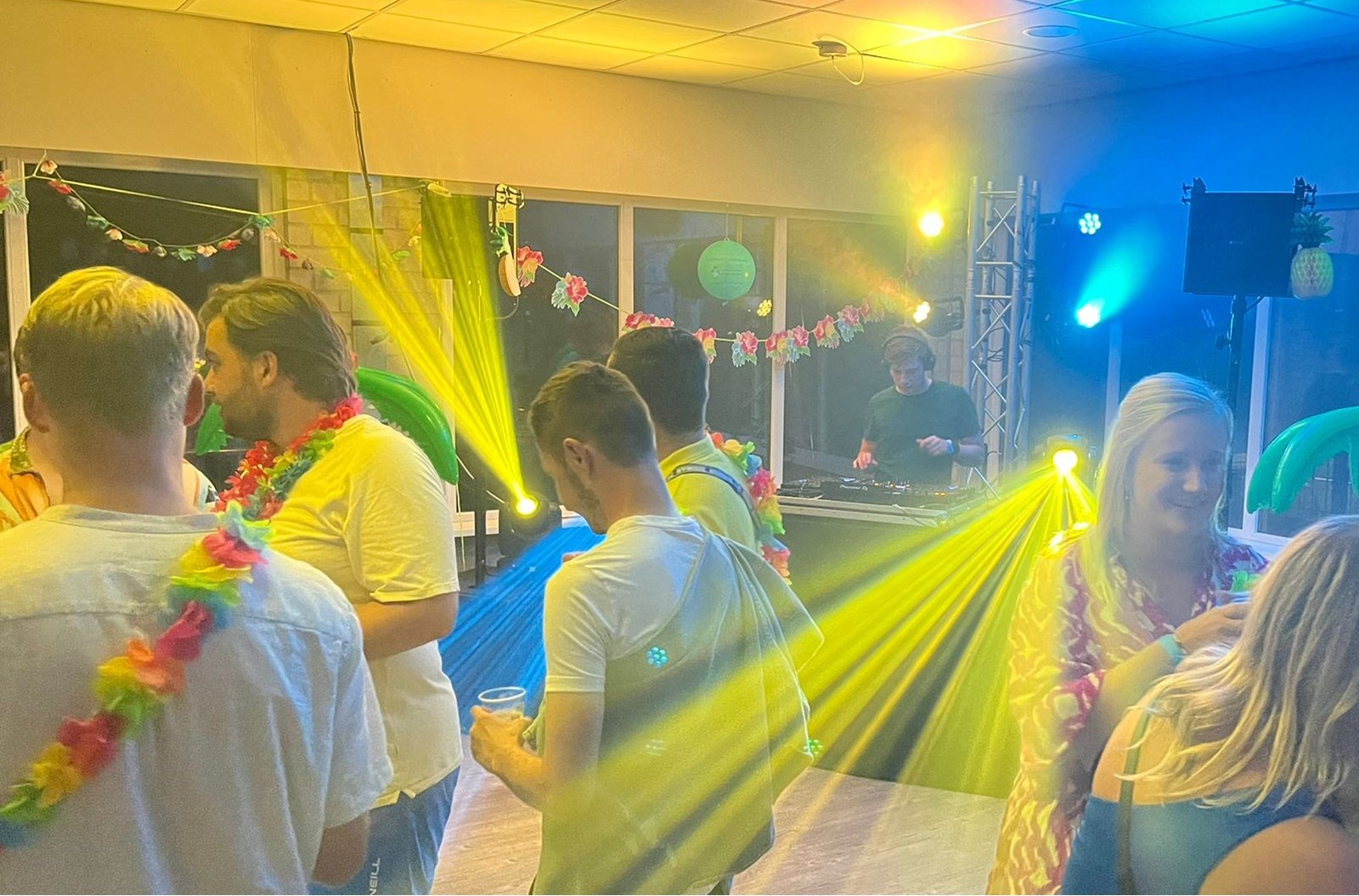 START SEIZOEN WEEKEND - Voetbalvereniging sv-MEC'07