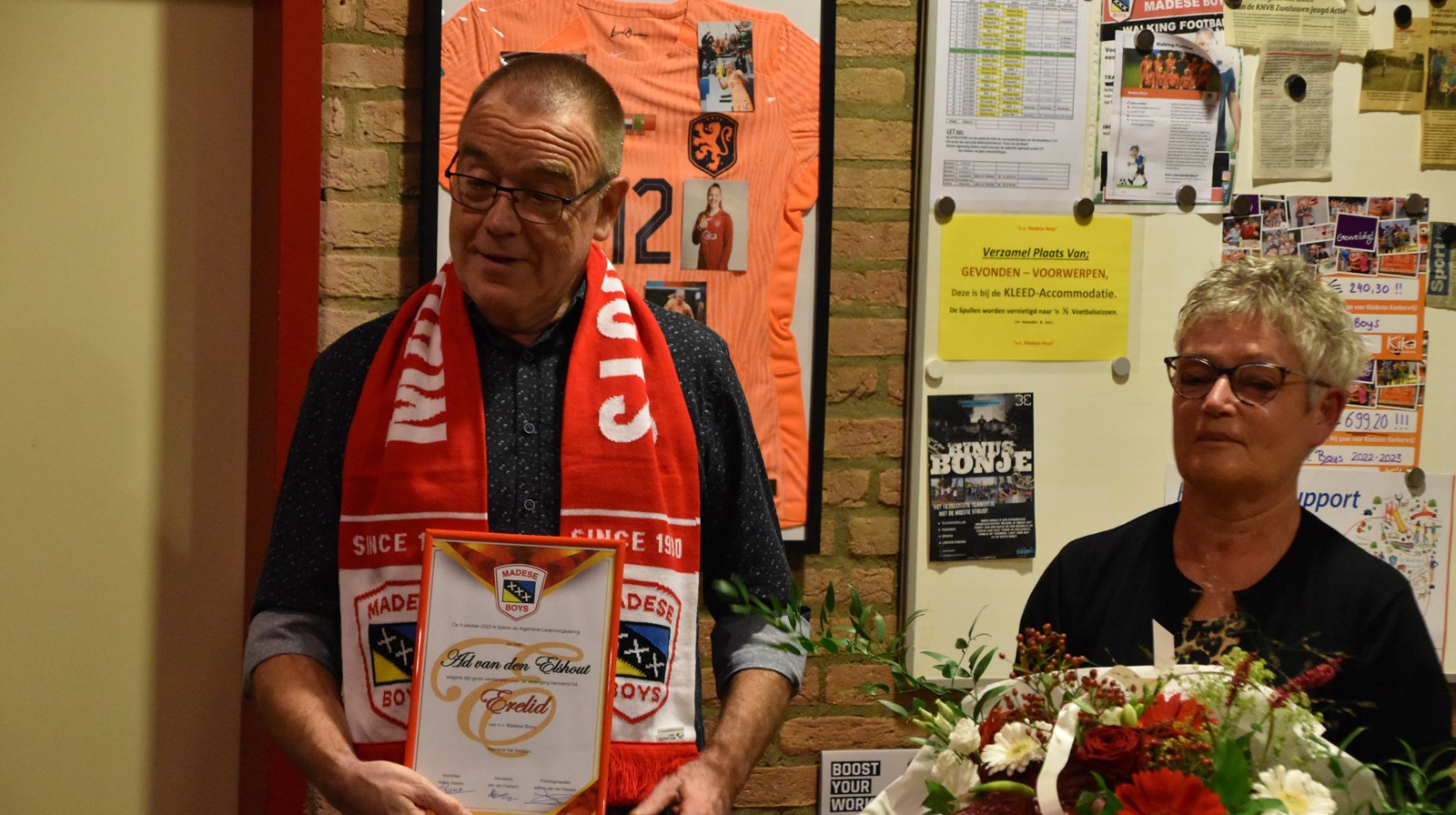 Ad van den Elshout benoemd tot Erelid - Madese Boys