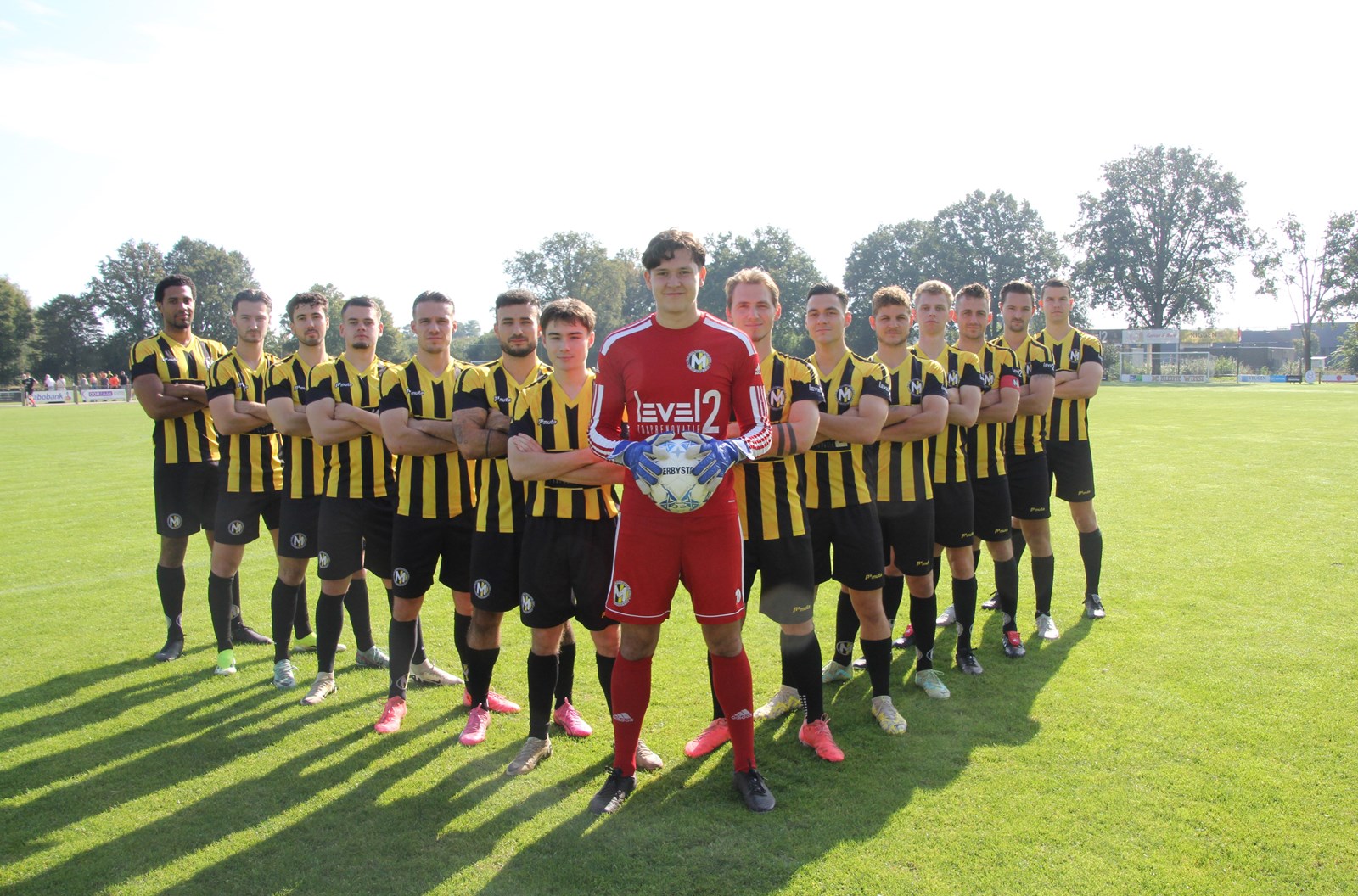 Merefeldia en Caesar komen niet tot scoren - http://www.merefeldia.nl