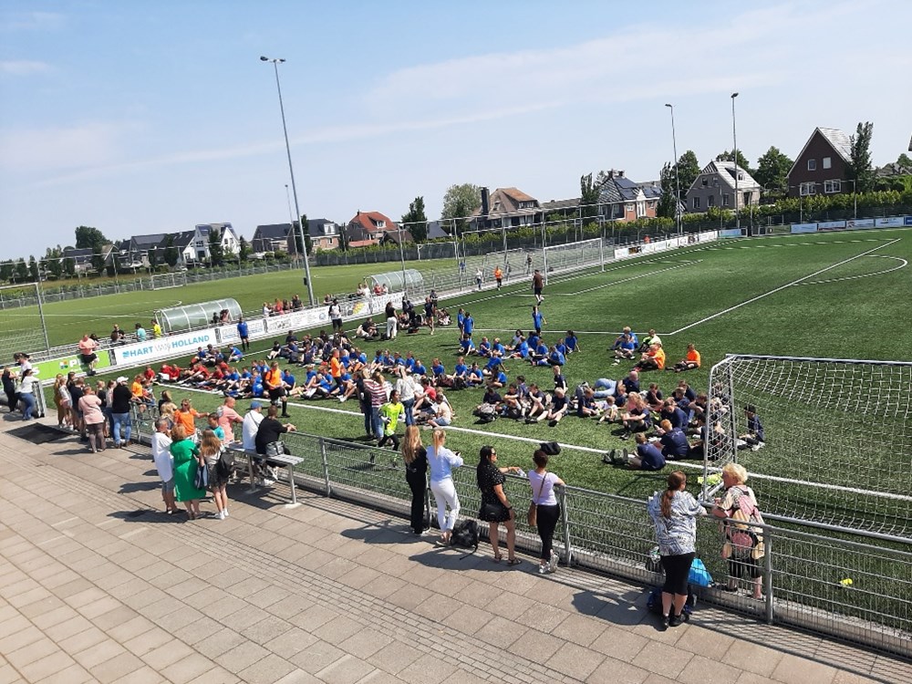 Geslaagd Schoolvoetbaltoernooi Moerkapelle - Zevenhuizen dit jaar bij v ...