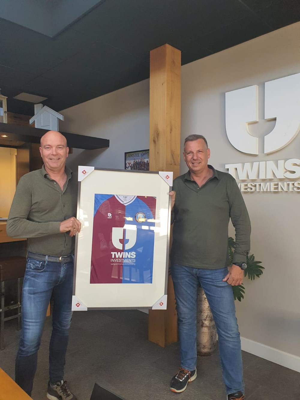 Twins Investments - Sportclub Monster