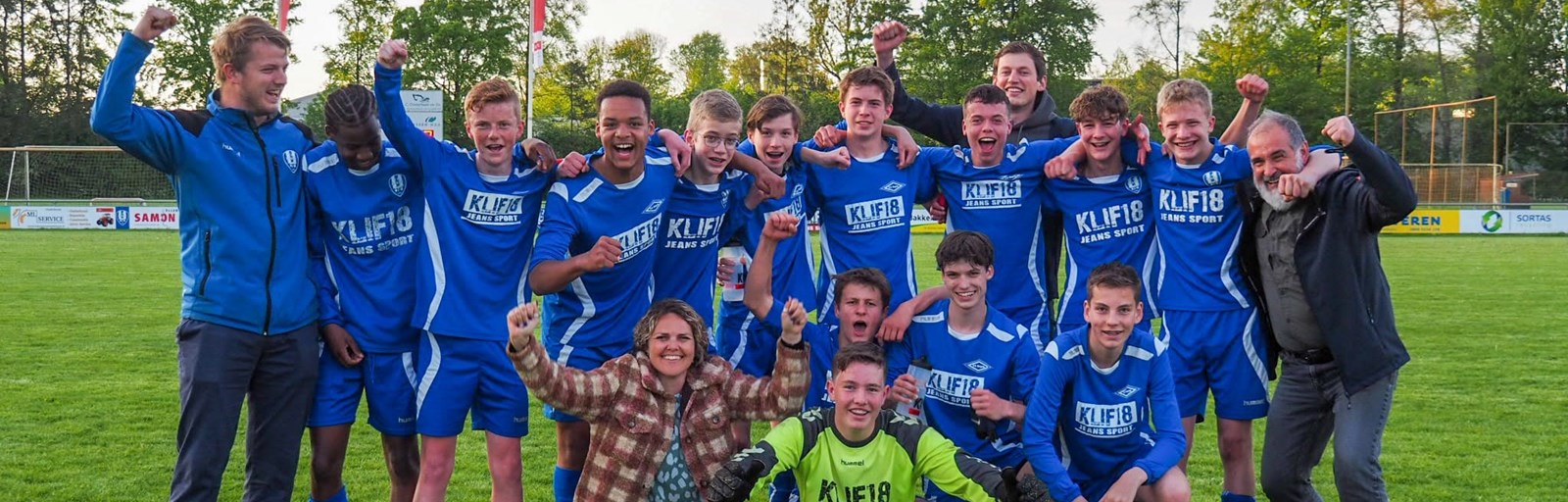 Nagele JO15 bereikt bekerfinale na winst op Bolsward! - V.V. Nagele