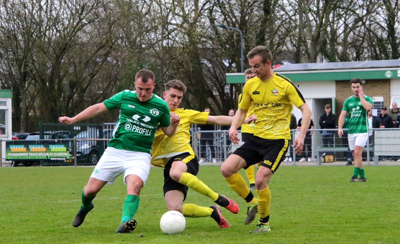 Nieuwdorp sterker dan Waarde - S.V. Nieuwdorp