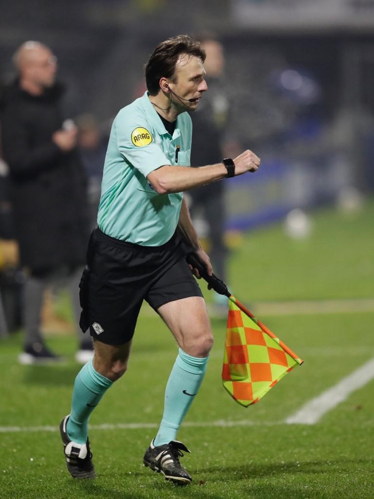 Informatieavond (19 sept) assistent-scheidsrechter door Bas van Dongen ...