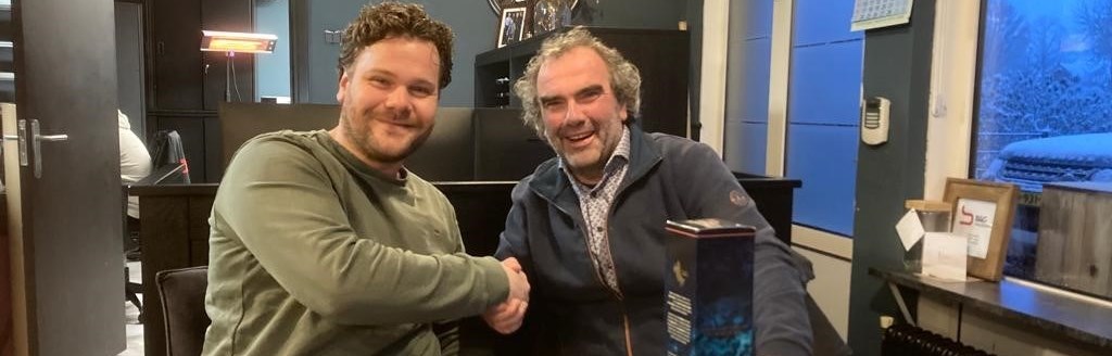 VV Oene verlengt contract met hoofdsponsor B & G Meubelen - VV Oene