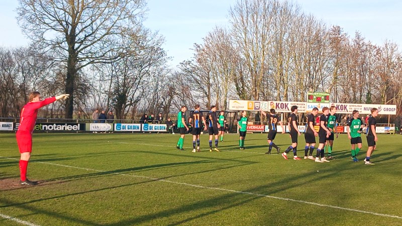 Wereldgoal van Postma velt FC Ommen in ’s Heerenbroek - FC Ommen