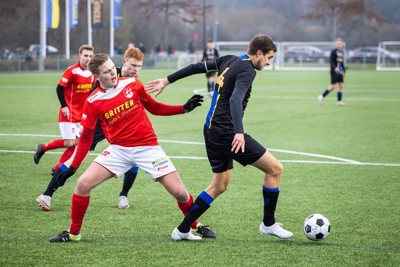 FC Ommen laat Elim ontsnappen - FC Ommen