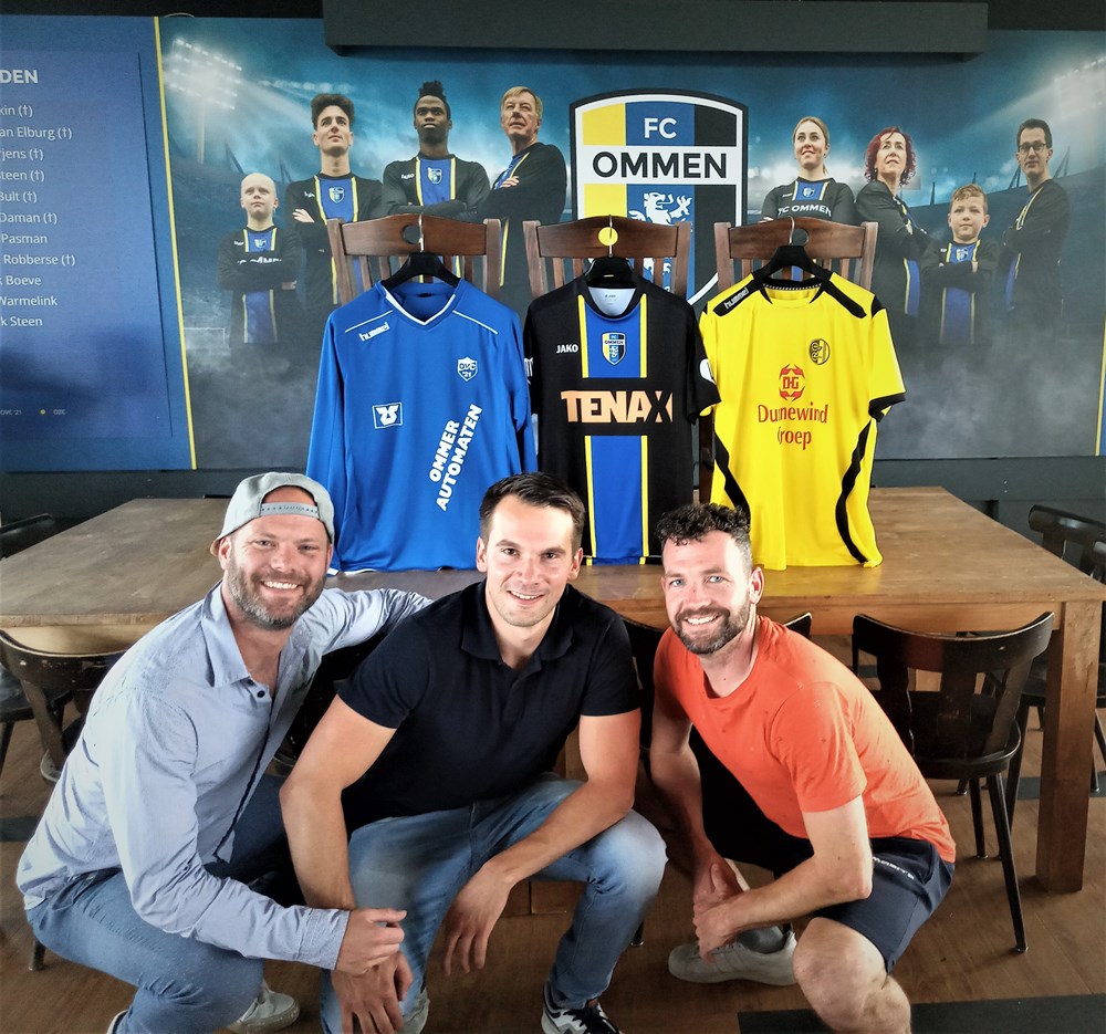 Voetbalmatadors Harm-Jan Tip, Rik-Jan de Groot en Jeroen Legebeke ...