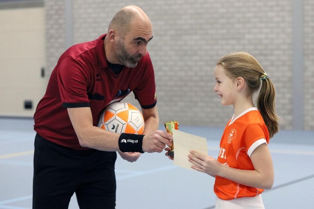 Pupil van de week: Vera de Mie - RKSV Prinses Irene Nistelrode - Voetbal & Korfbal