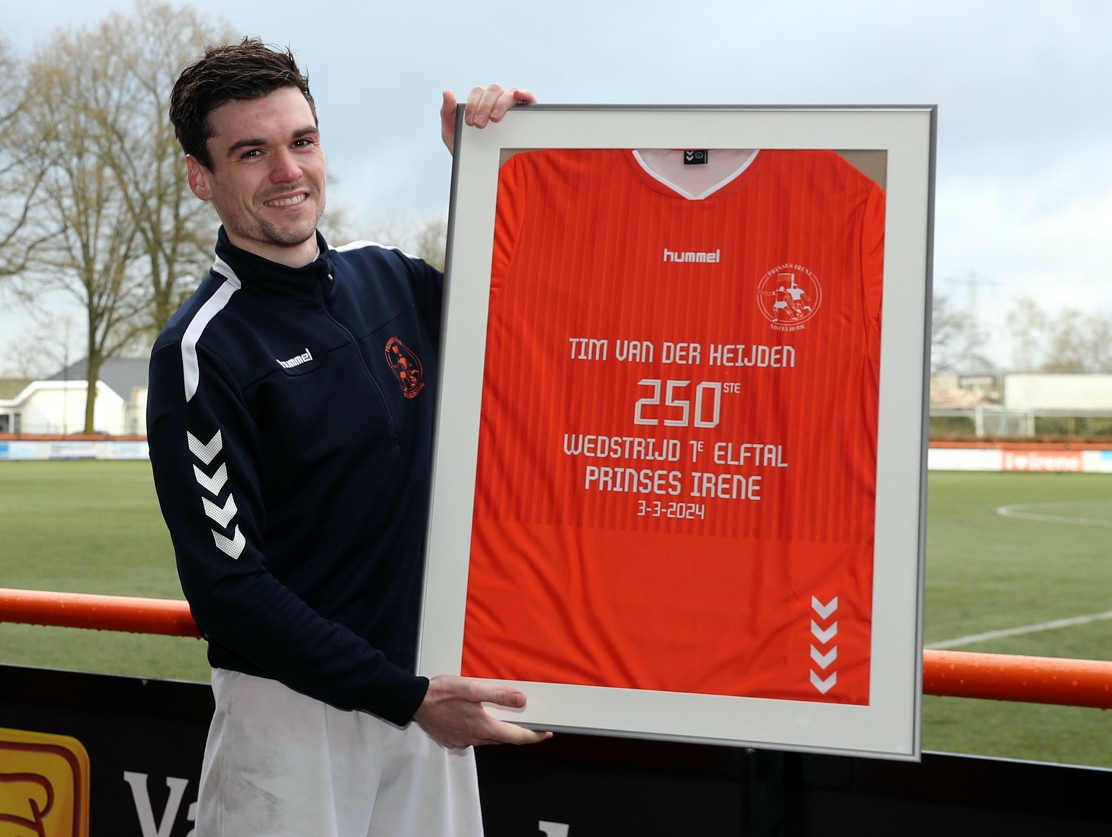 Tim van der Heijden gehuldigd voor 250 wedstrijden in 1e elftal - RKSV ...