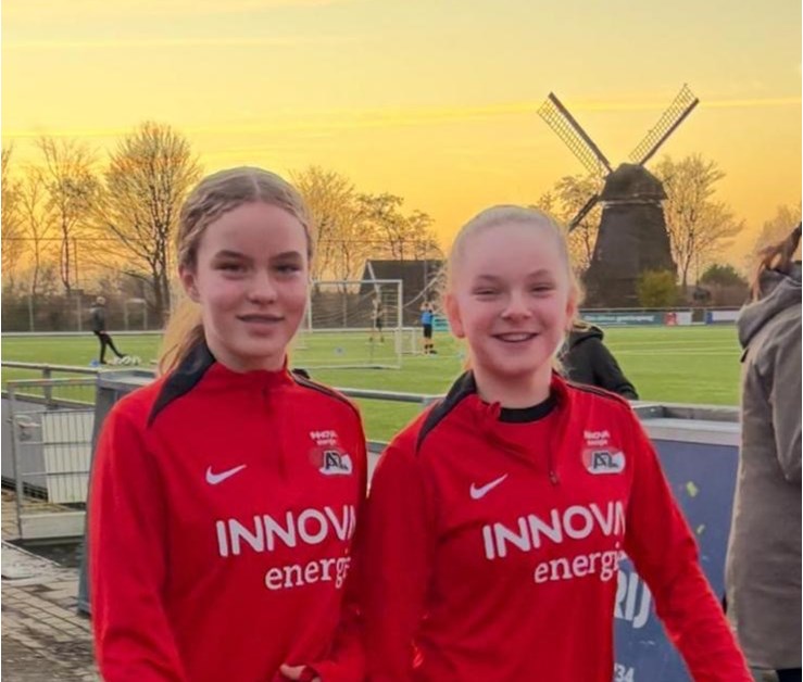 Kaylee Contelaar en Vajèn Jacobs maken de overstap naar AZ Alkmaar - FC ...
