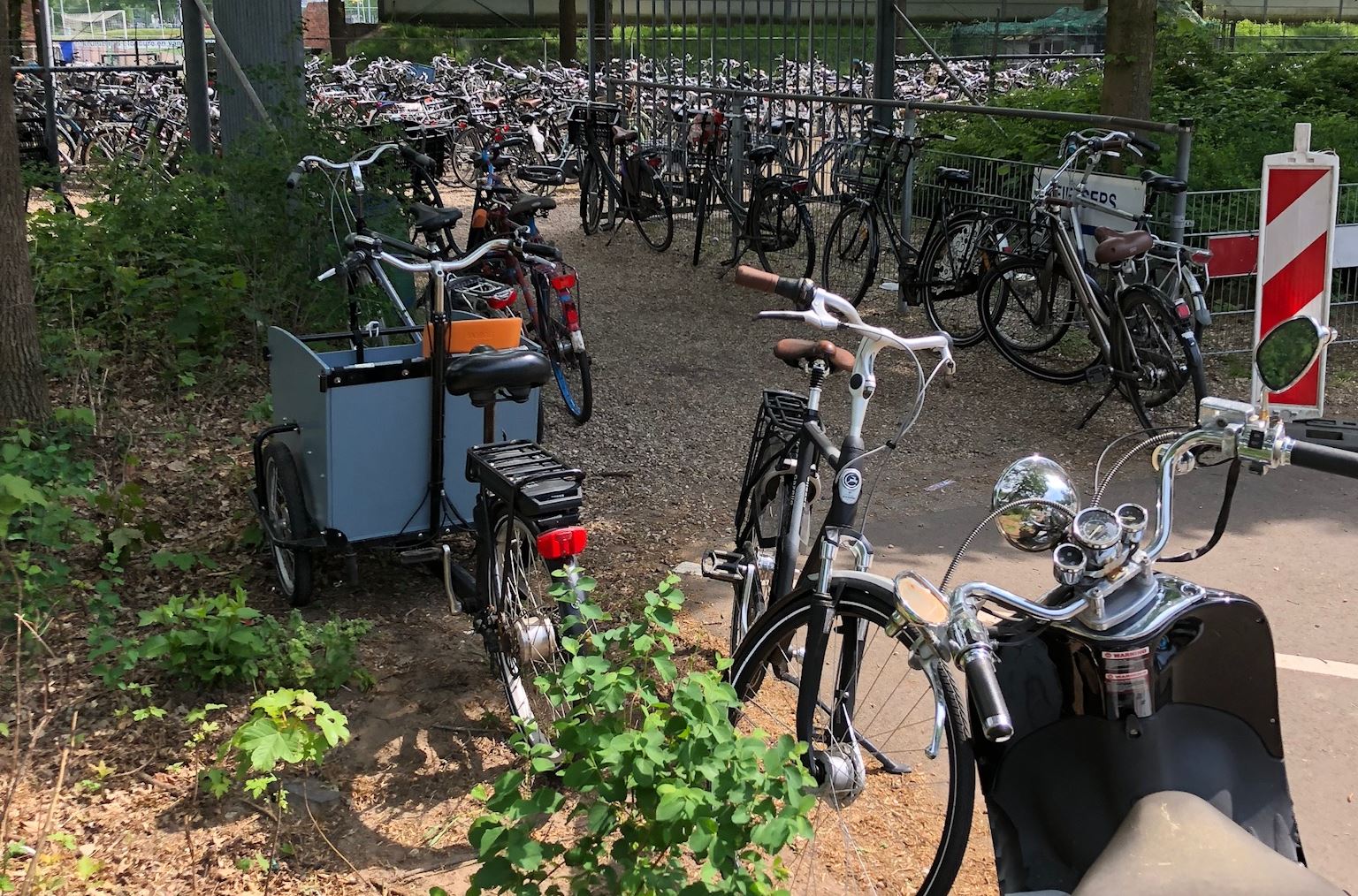 Fietsen in de fietsenstalling !!! - SDC Putten