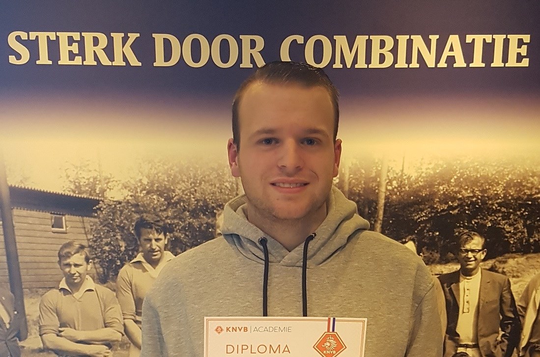 Luke Wichers assistent trainer JO17-1, seizoen 2020-2021 - SDC Putten