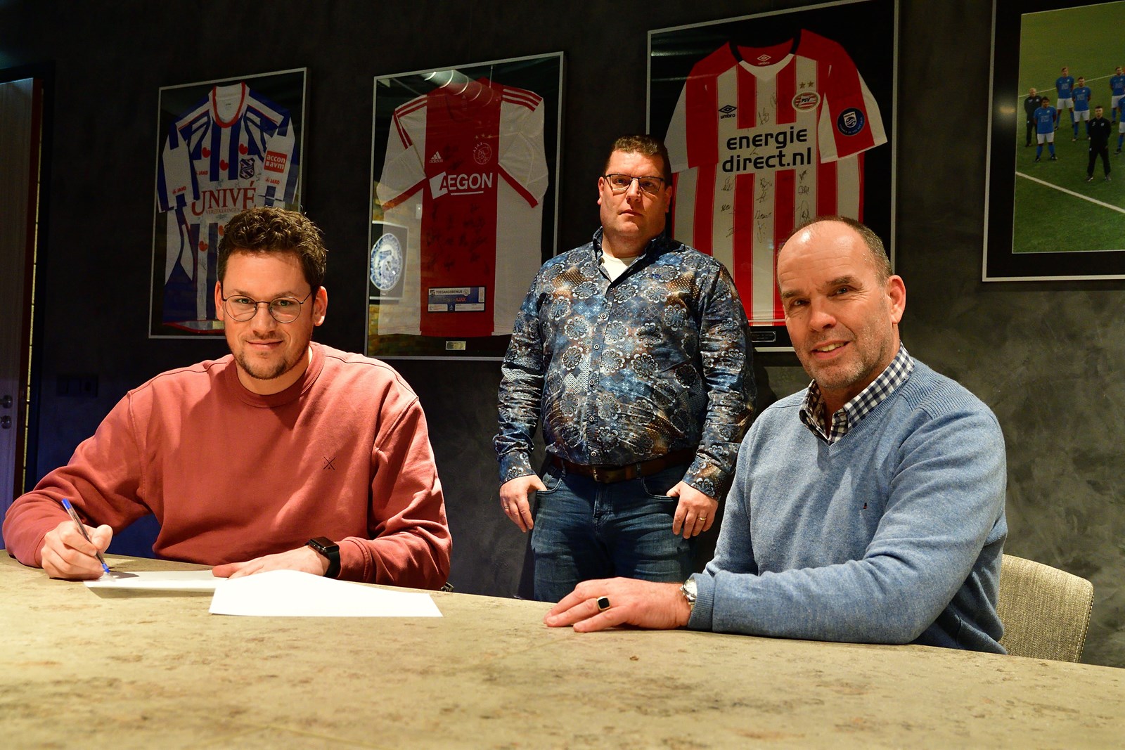 Mark Bakker (34) wordt de nieuwe hoofdtrainer van SDC Putten. - SDC Putten
